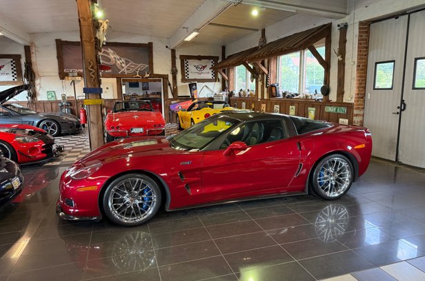 Chevrolet Corvette C6 ZR1 RED DEVIL 1300 MIL 650 HK EV BYTE säljes i ...