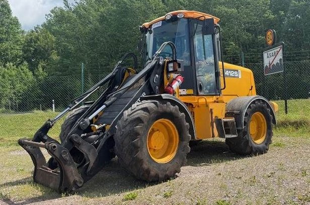JCB 412S AGRI LASTMASKIN (KUND) säljes i Falköping | Blocket