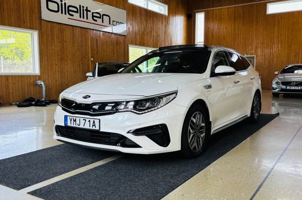 Kia Optima Sport Wagon Plug-in Hybrid Advance Plus Dragkrok säljes i ...