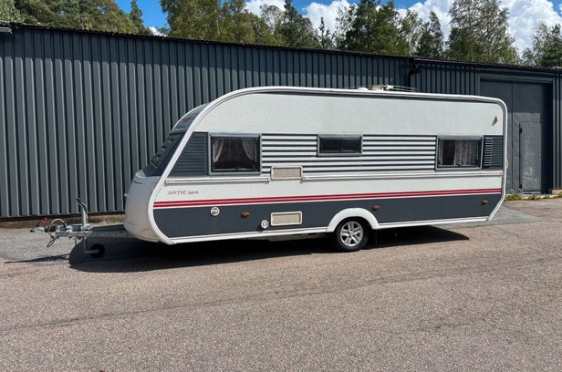 Solifer Artic 560 Förtält / Långbäddar/ ALDE /1249 kr/mån säljes i ...