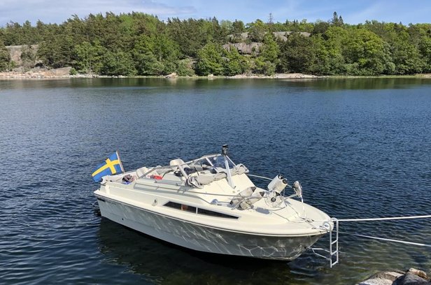 Fjord 21 Weekender 1975 Mercruiser 5,7 Vortec - såld eller borttagen