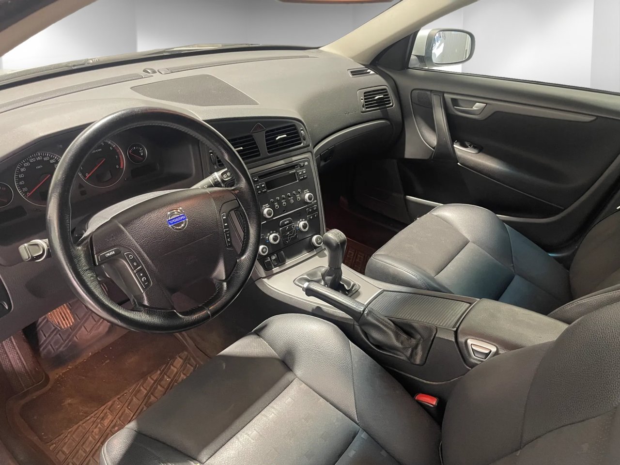 Till salu - Volvo V70 2.4 CNG Manuell, 140hk, 2007 till salu hos Zenas Bil