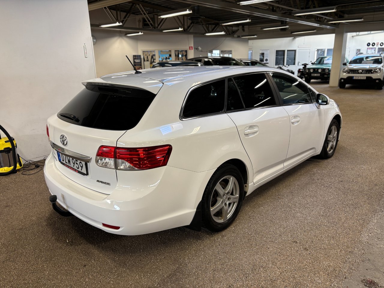 Till salu - Toyota Avensis Kombi 1.8 Valvematic Manuell, 147hk, 2015 ...