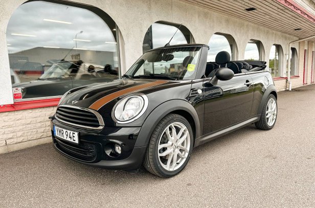 MINI Cooper Cab 1.6i Pepper NAVI 6-vxl säljes i Ljungby | Blocket
