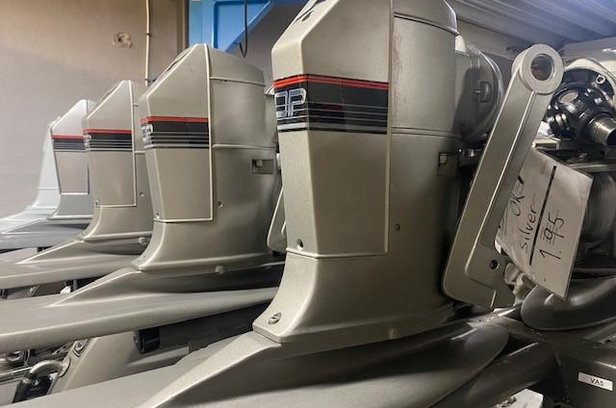 Volvo Penta drev nya begagnade sköldar drevtillbehör säljes i Västerås ...