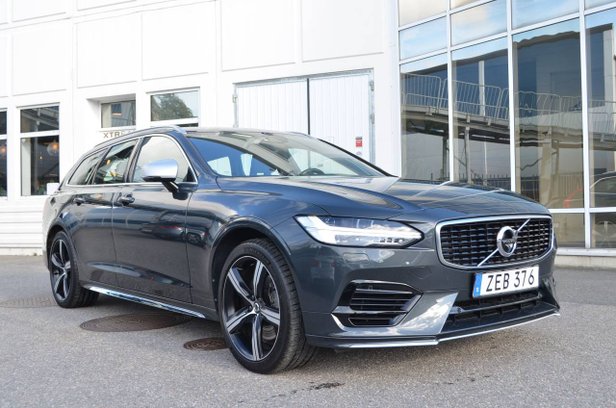 Volvo V90 T8 AWD R-Design Teknik Pro B&W Kamera Drag Momsbil säljes i ...