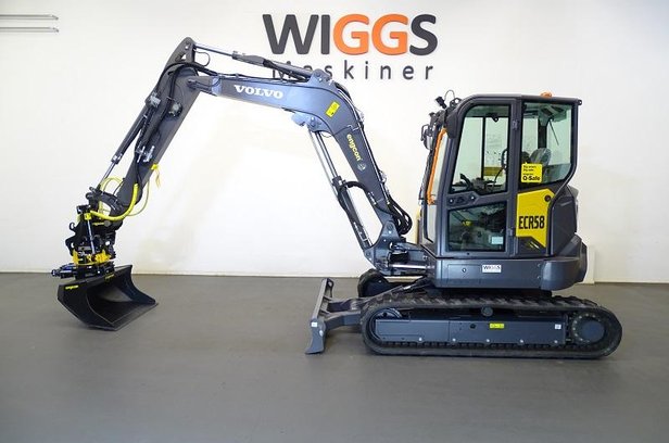 Volvo ECR58F - 23 / EC206 / Grip / C-smörj / EC- Oil / MIG2 säljes i ...