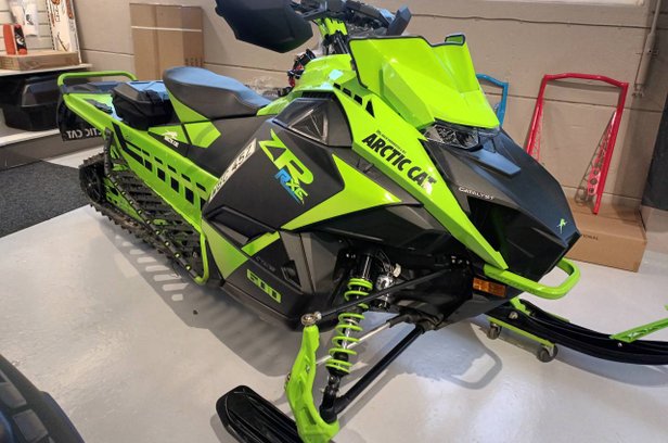 Arctic Cat ZR600 R-XC ES 137" Catalyst 2024 säljes i Kalix | Blocket