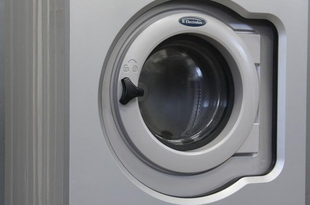 Electrolux Wascator fastighetstvätt grovtvättmaskin säljes i Linköping ...