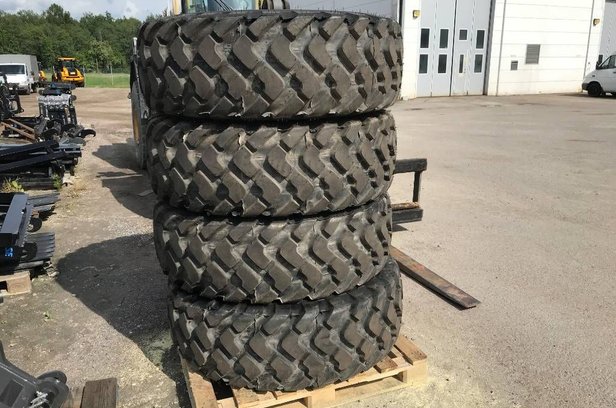 Michelin 17,5R25 Däck Michelin Nya! säljes i Uppsala | Blocket