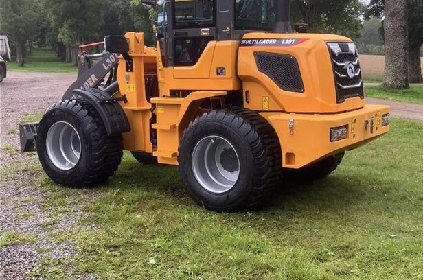 Multiloader L 30T 199 900kr säljes i Falköping | Blocket