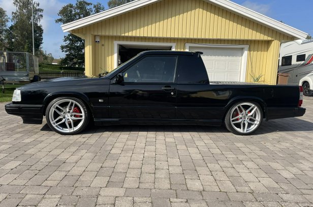 A-traktor kapad Volvo 945 säljes i Mönsterås - såld eller borttagen