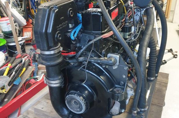 Mercrusier 3.0 mcm samt drev och sköld säljes - såld eller borttagen