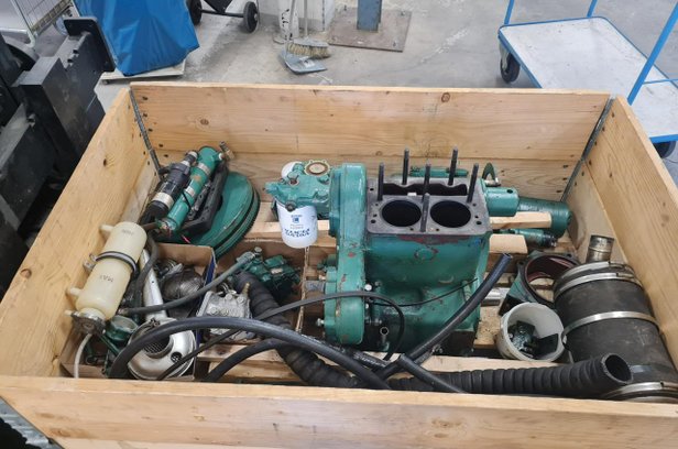 Volvo Penta MD7A i delar säljes i Västerås | - såld eller borttagen