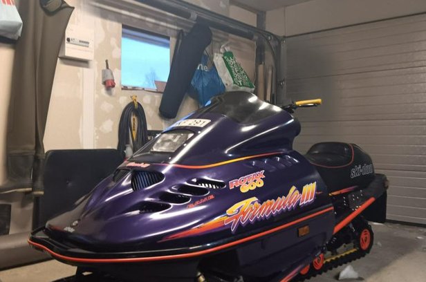 Ski doo formula 3 600 trippel säljes i Krokom - såld eller borttagen