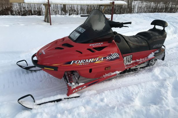 Ski-Doo formula 500 De Luxe säljes i Rättvik - såld eller borttagen
