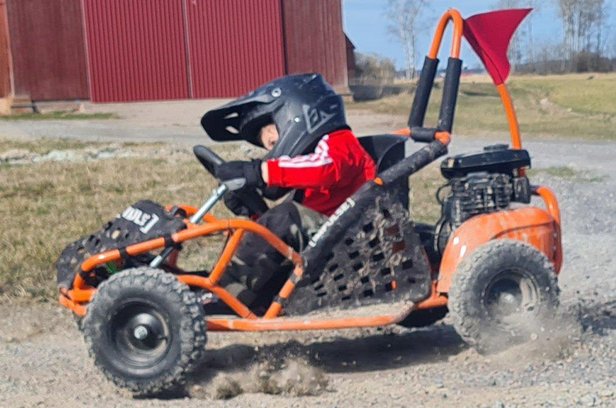 Crosskart Barn säljes i Lidköping | Blocket - såld eller borttagen