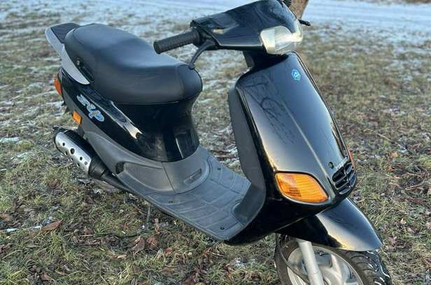 Moped Piaggio Zip säljes på Ekerö | Blocket - såld eller borttagen