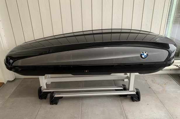 BMW Original Takbox med takräcke säljes i Hal - såld eller borttagen