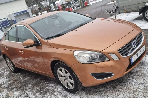 Volvo S60 2.0T Powershift Summum Euro 5 sälje - såld eller borttagen