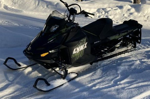 Lynx Boondocker 800 E-Tec 2013 566mil säljes - såld eller borttagen