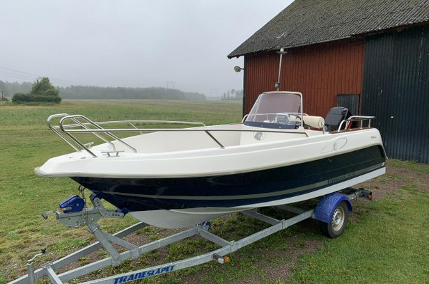 Uttern S56 Exclusive 2005 med Mercury 115Hk s - såld eller borttagen
