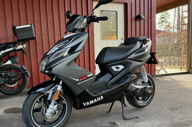 Yamaha Aerox 2-takt 2013 säljes i Österåker | Blocket
