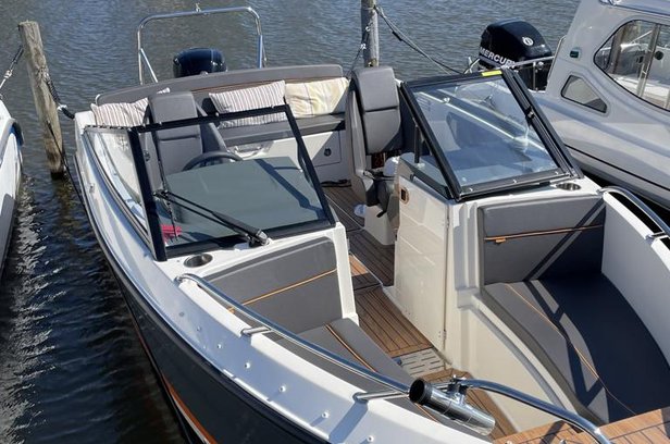 UTTERN T59 CT-2022 PREMIUM EDITION säljes i - såld eller borttagen