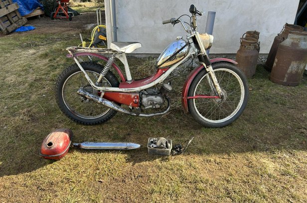 Crescent 1279 moped säljes på Gotland | Block - såld eller borttagen