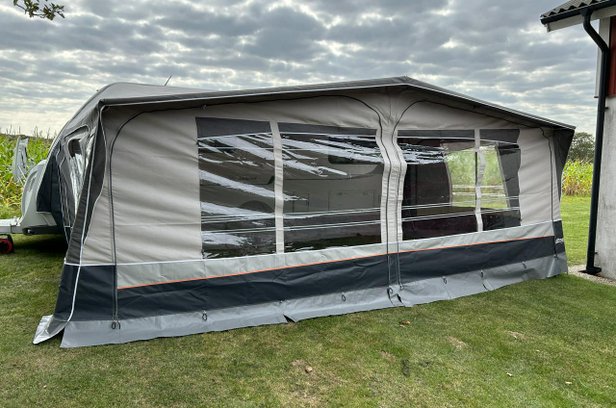 Inaca Fjord 300 Förtält säljes i Gnesta | Blo - såld eller borttagen