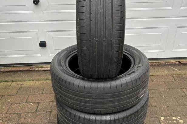 Fyra sommardäck 205/55 R16 91V säljes i Helsi - såld eller borttagen