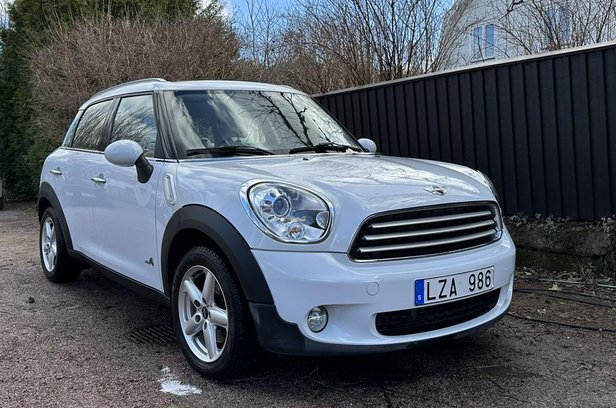 MINI Countryman Cooper D ALL4 Automat *drag* säljes i Uppsala | Blocket
