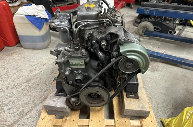 Yanmar 2GM motor med kanzaki backslag säljes - såld eller borttagen