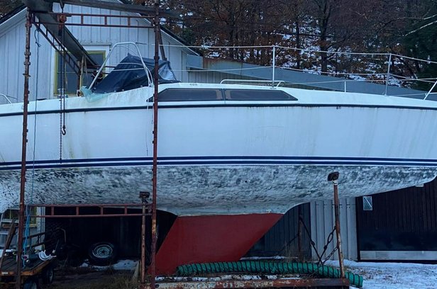 Segelbåt Maxi 87 säljes i Bollebygd | Blocket - såld eller borttagen