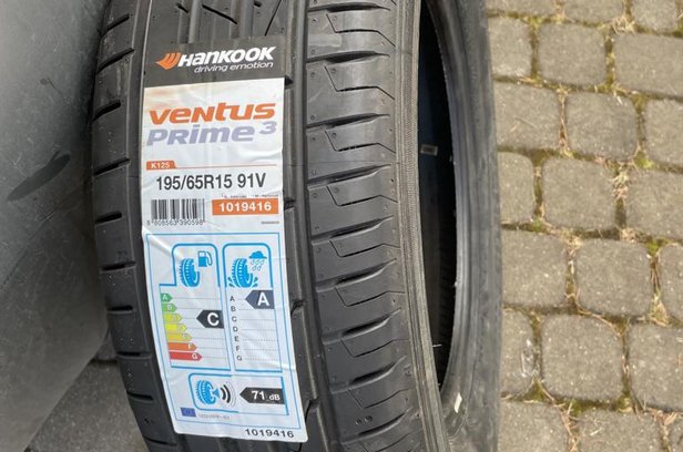 Sommardäck Hankook 195/65-15 säljes i Uppland - såld eller borttagen