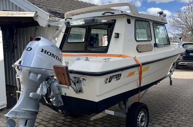 Uttern 5000 Ac / Honda 50 4T säljes i Oskarsh - såld eller borttagen