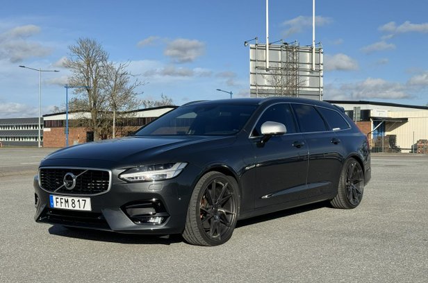 Volvo V90 D5 AWD Geartronic R-Design VoC säljes i Örebro | Blocket