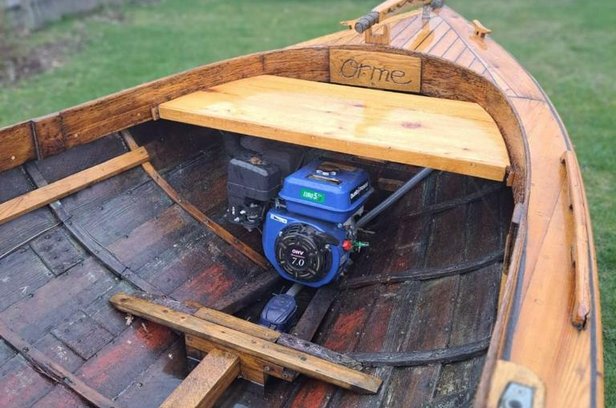 Blekinge snipa med inombords motor säljes i K - såld eller borttagen