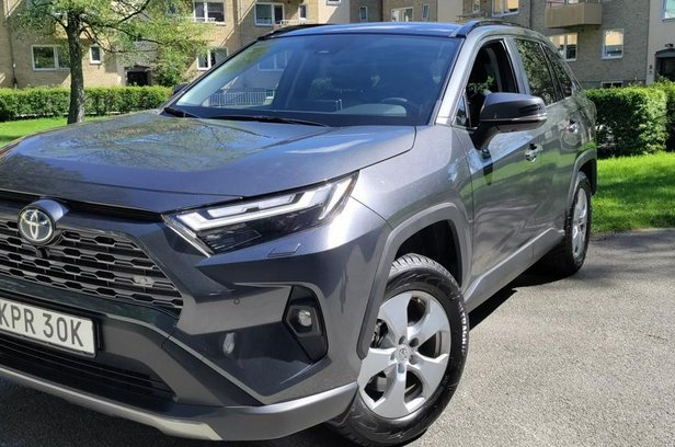 Toyota RAV4 HYBRID, AWD, EXECUTIVE, PREMIUM PAKET säljes i Göteborgs ...