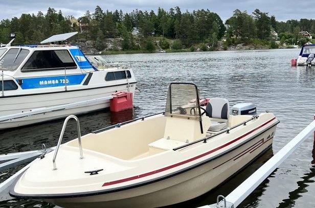 Bever 470 + Evinrude 50hk säljes i Kinda | Bl - såld eller borttagen