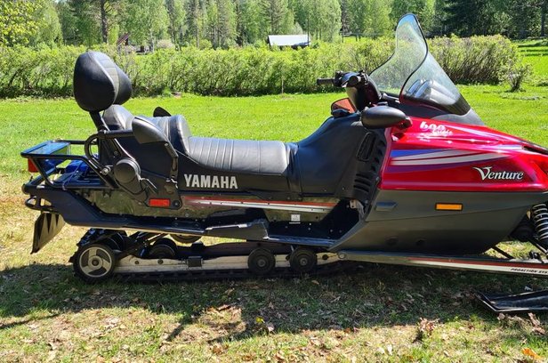Yamaha venture 600 triple 1999 säljes i Bolln - såld eller borttagen