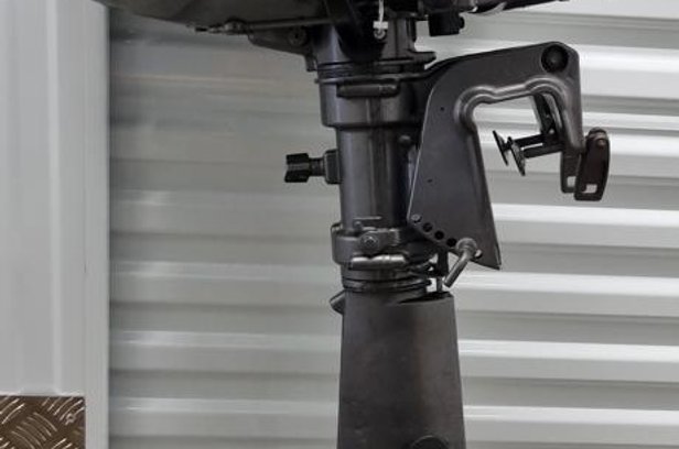 Tohatsu 6Hk Four Stroke. 4-takt. Kort Rigg sä - såld eller borttagen