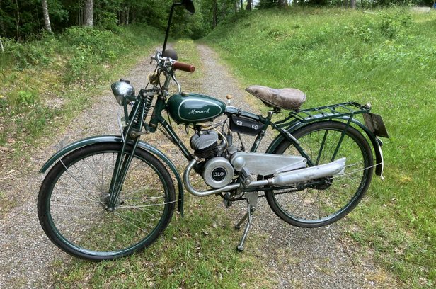 Monark veteranmotorcykel 98 kubik 1938 säljes - såld eller borttagen