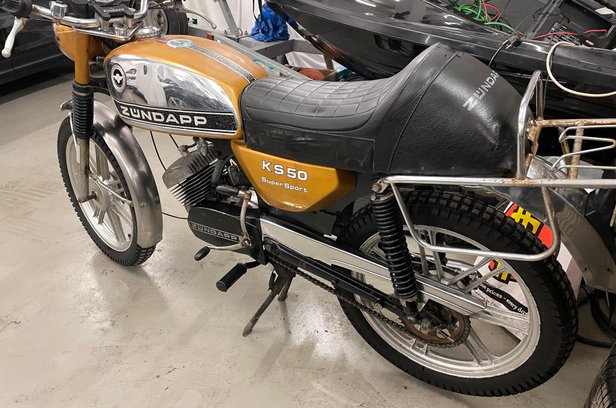 Zundapp KS 50 -77 säljes i Stockholms stad | - såld eller borttagen
