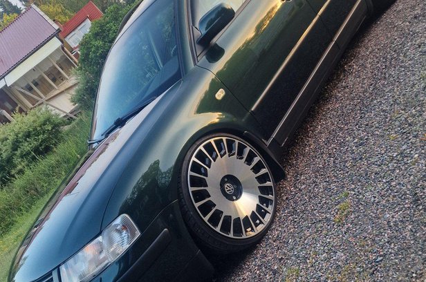 Volkswagen Passat VR5 Syncro *LÅGA MIL/FÅ BRUKARE/HÖSTPRIS* säljes i ...