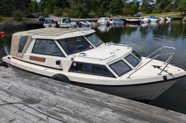 Uttern 6300 säljes i Oskarshamn | Blocket