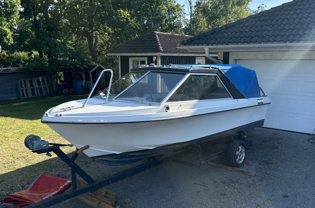 Vator 17 HT - MerCruiser MCM 140 säljes i Kal - såld eller borttagen