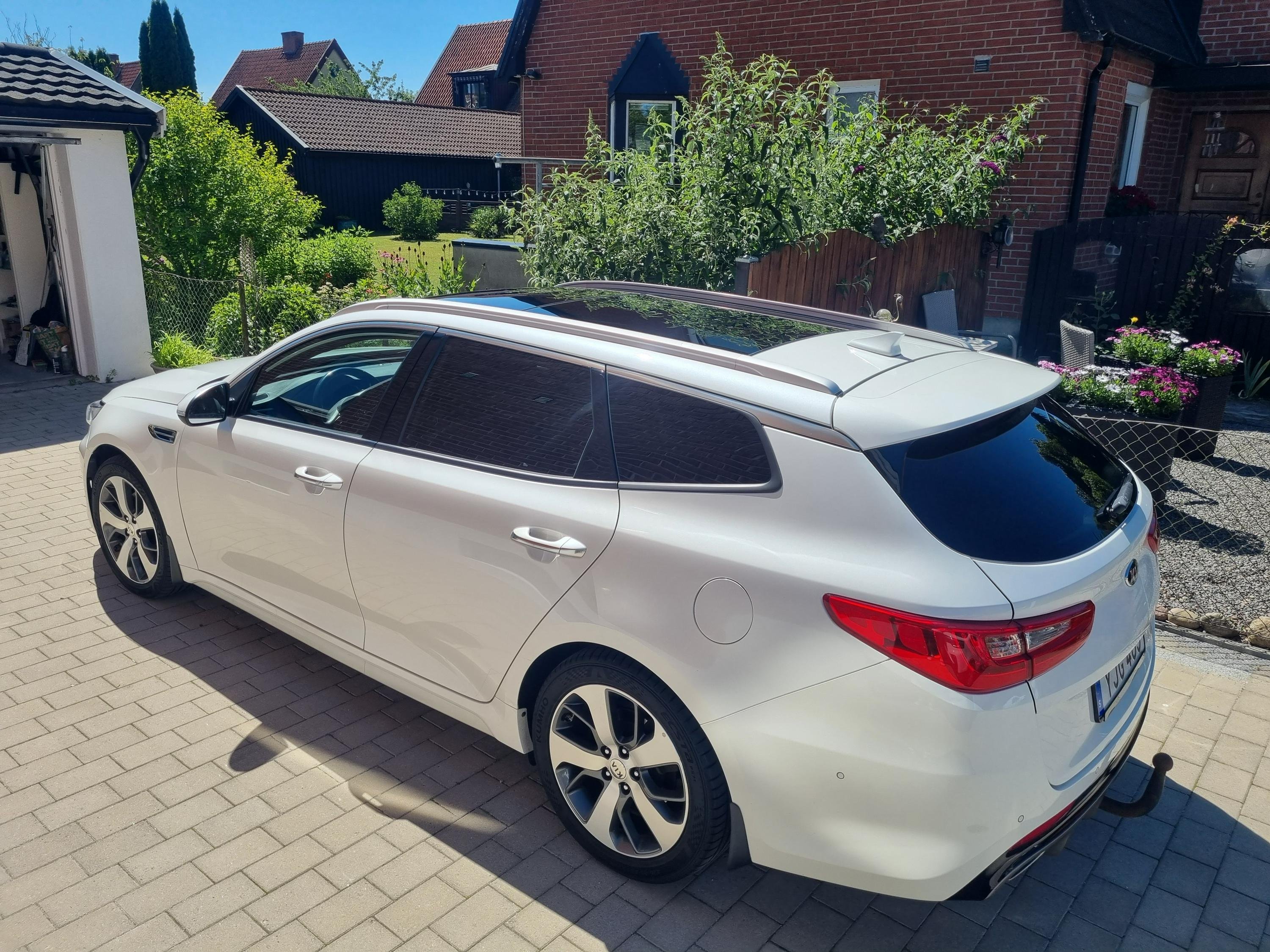 Till salu - Kia Optima Sport Wagon 1.7 VGT DCT, 141hk, 2017