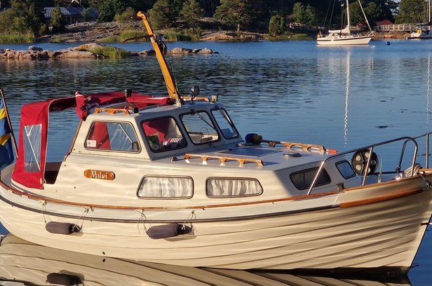 Monark 690 med knappt inkörd motor. säljes i - såld eller borttagen