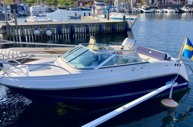 Uttern D55 Exclusive 2006 säljes på Orust | B - såld eller borttagen